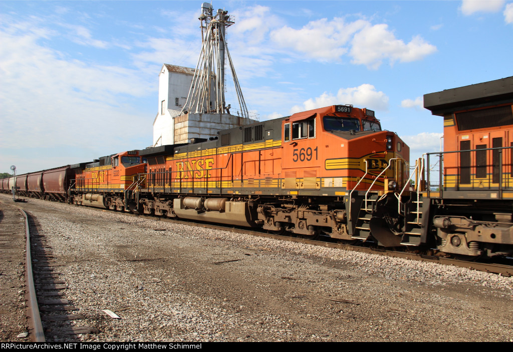 BNSF 5691